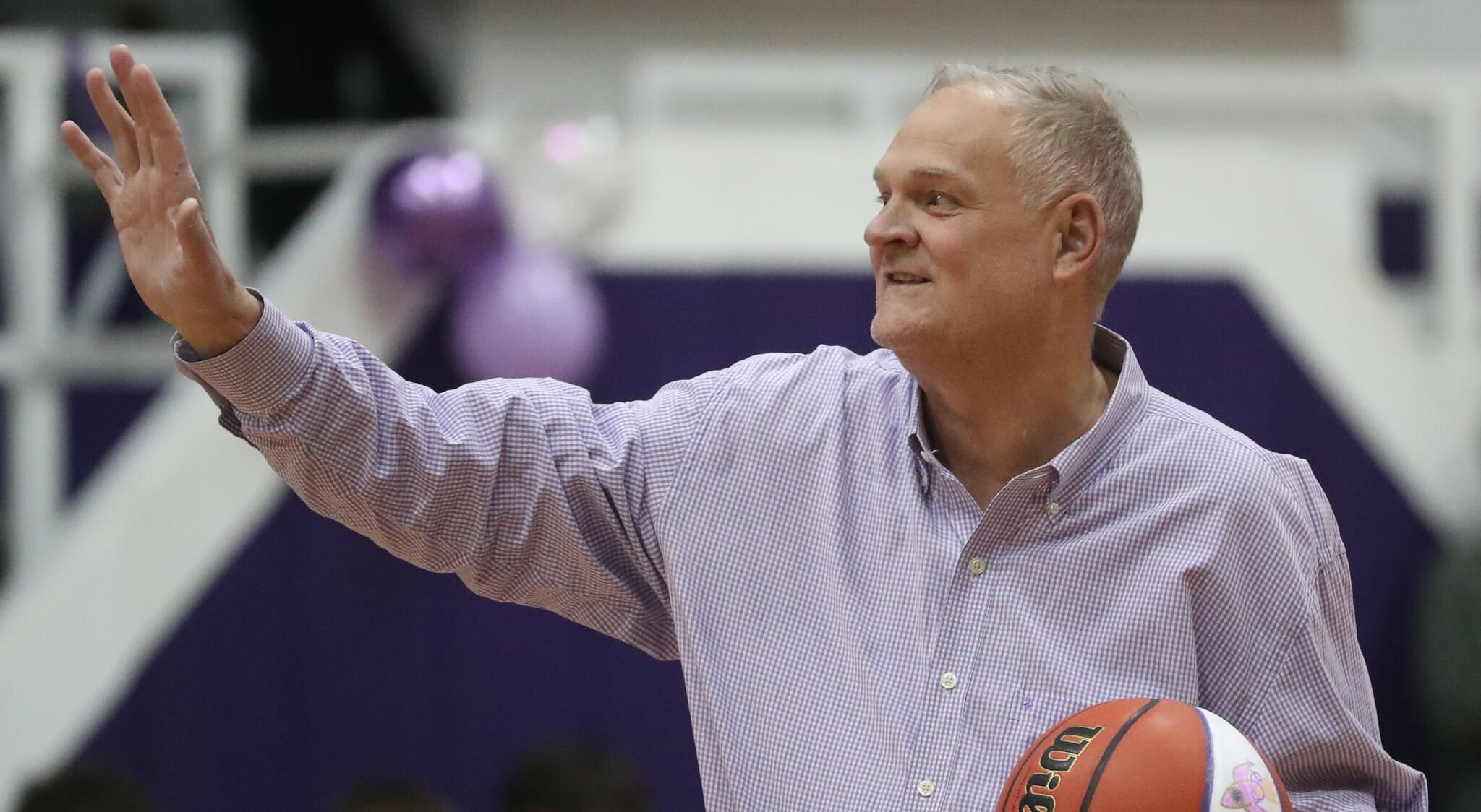 Routt honors legendary basketball player Bryan Groves