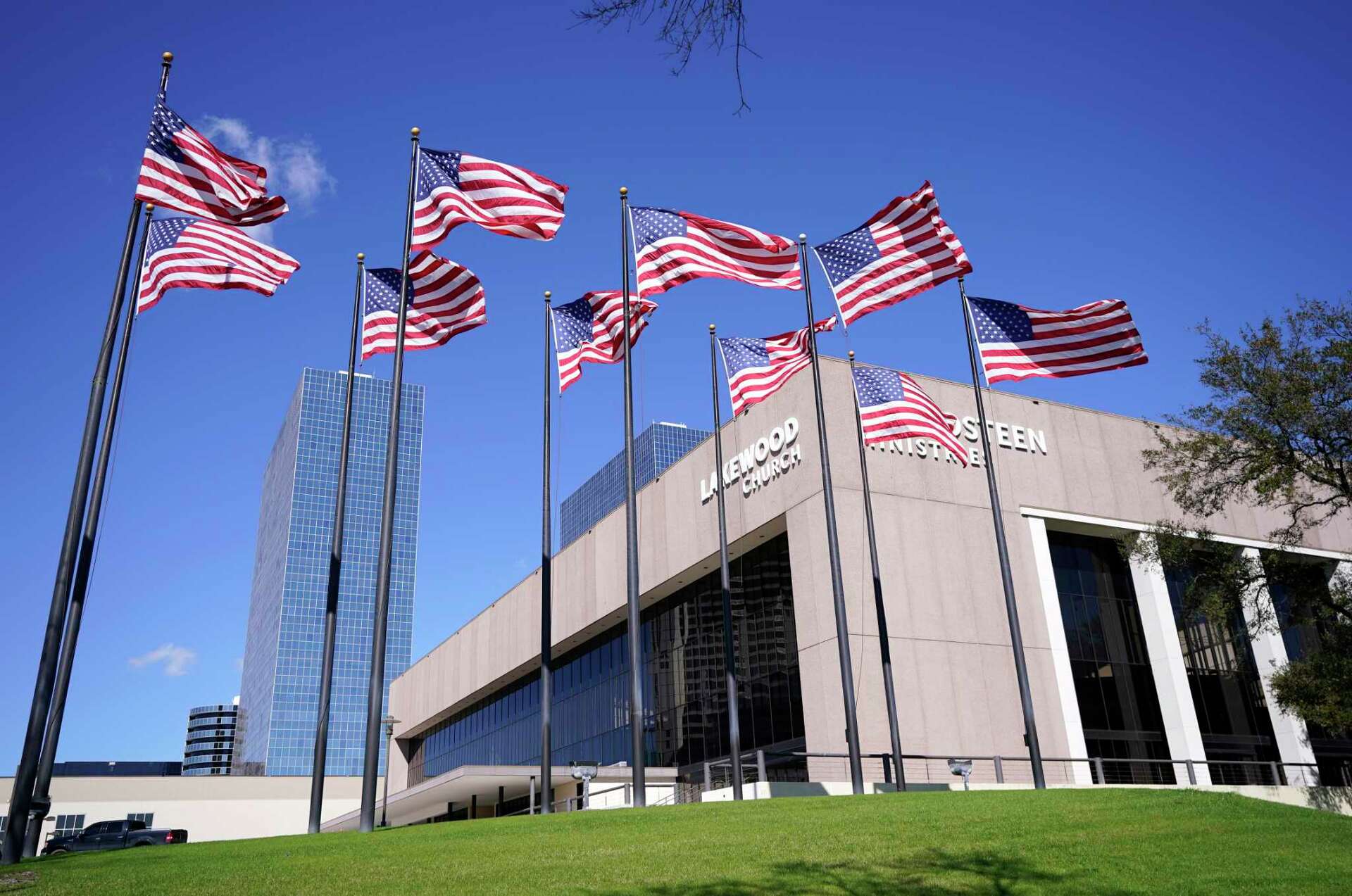 Lakewood Church shooting: Shooter acted alone, motive still unclear