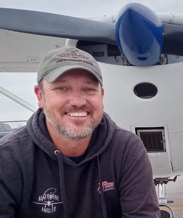 'Airborne Angler' posts aerial photography of Bay ice conditions