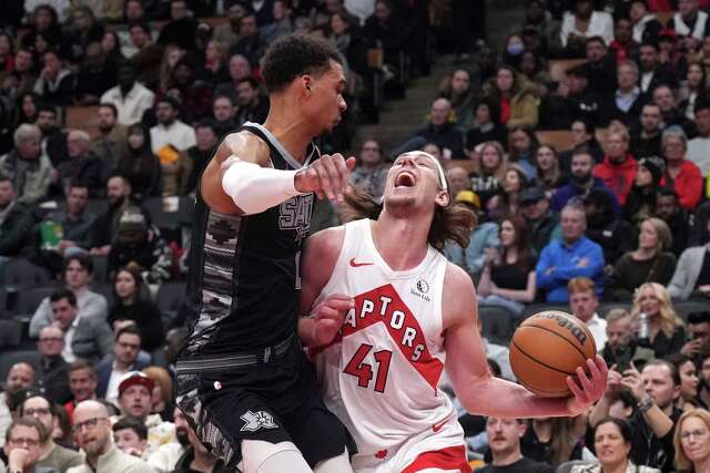 Spurs get Kelly Olynyk in trade with Wizards for Branham, Wesley