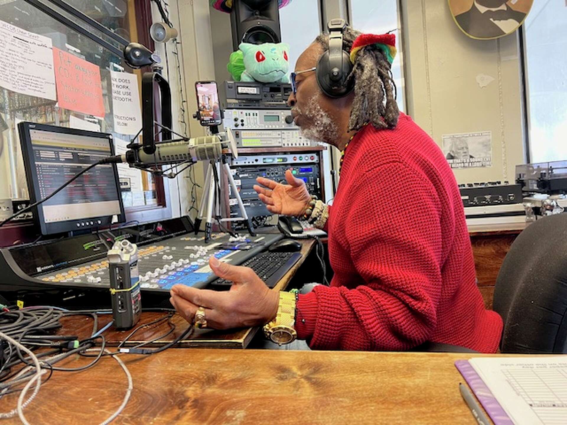 Longtime WCDB host Wallace Sibblies talks Bob Marley, reggae on radio