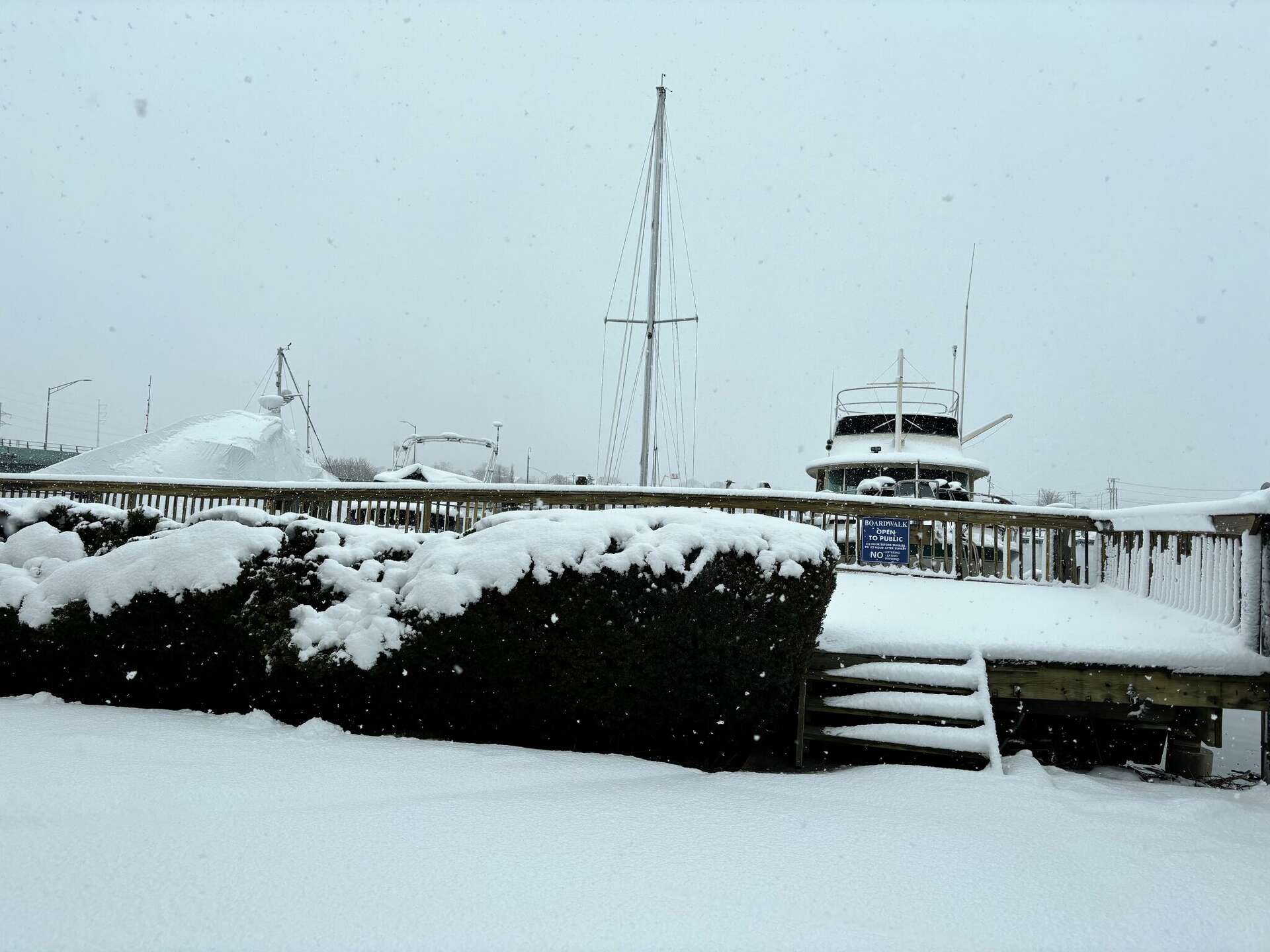 Storm drops 9 inches of snow on Wilton, 6 inches on Norwalk