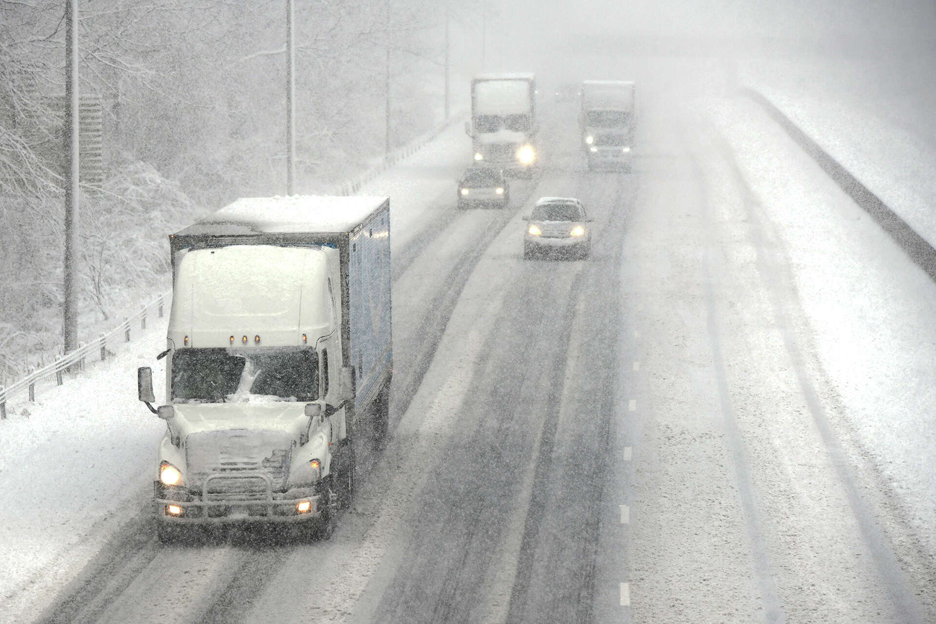 Storm drops 9 inches of snow on Wilton, 6 inches on Norwalk