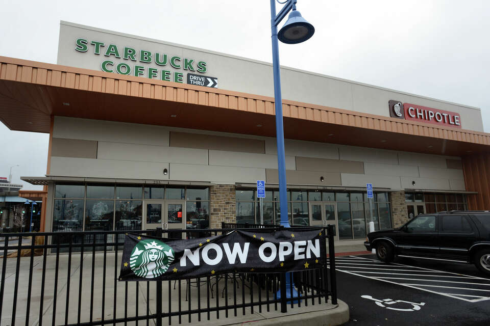 Chipotle Mexican Grill is expanding in CT with 5 new spots in 2024