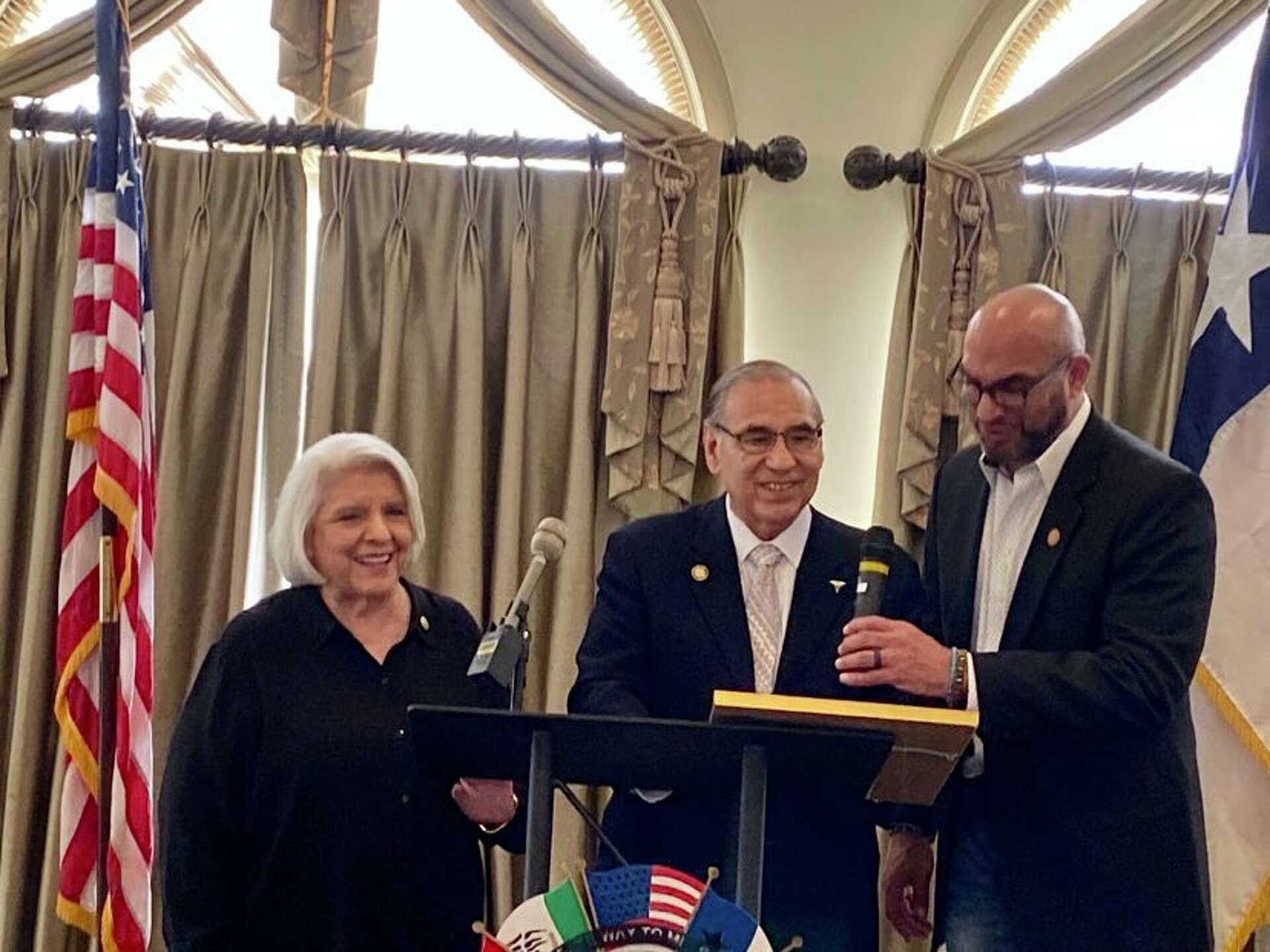 Sen. Zaffirini recognized for appointment as Dean of the Texas Senate