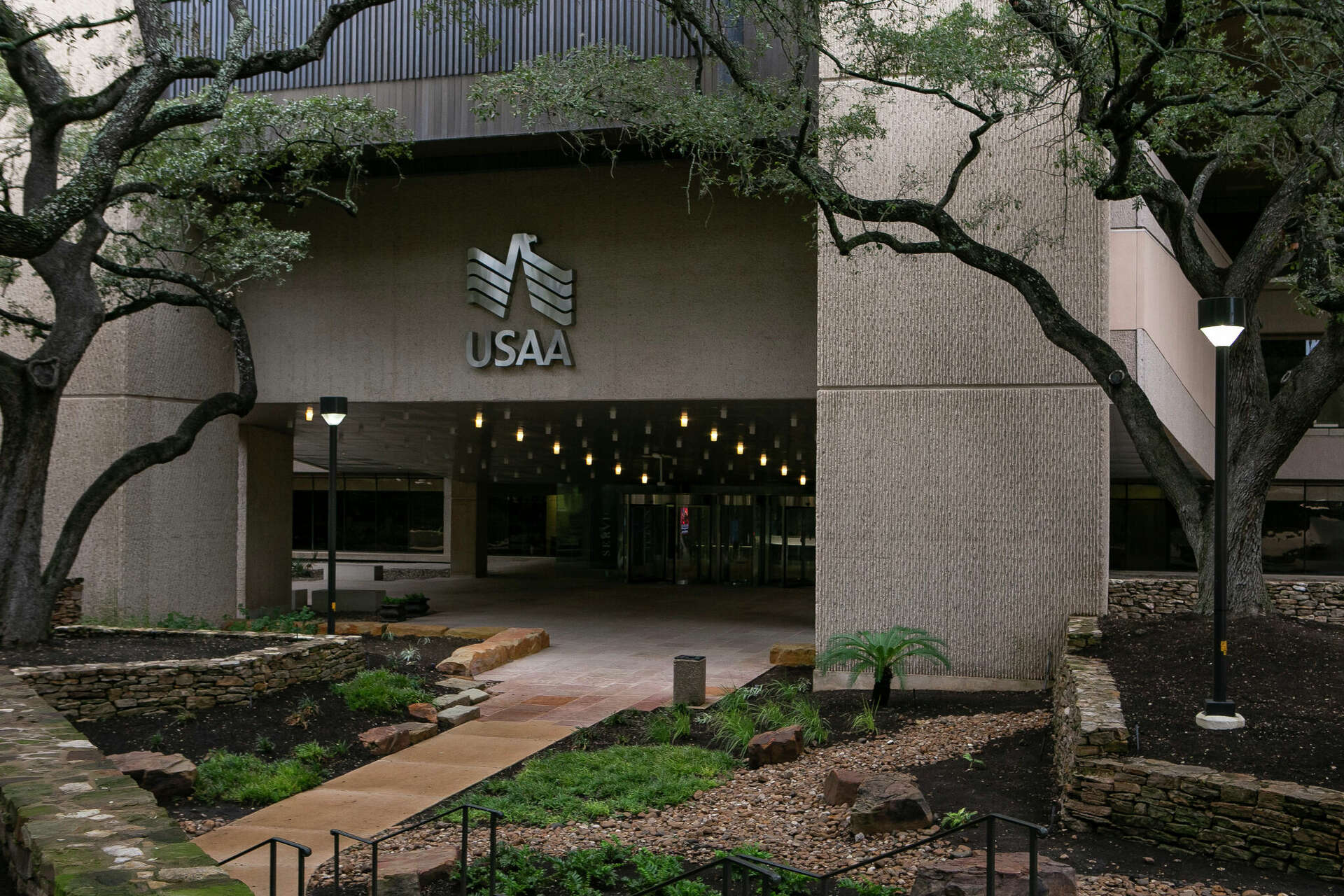 Bulverde man sues USAA over alleged fraud involving $30K in bank