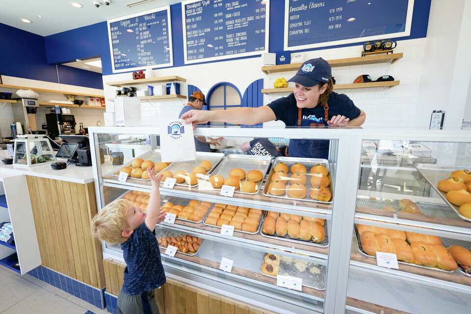 Houston's Kolache Shoppe expands to Dallas-Fort Worth area