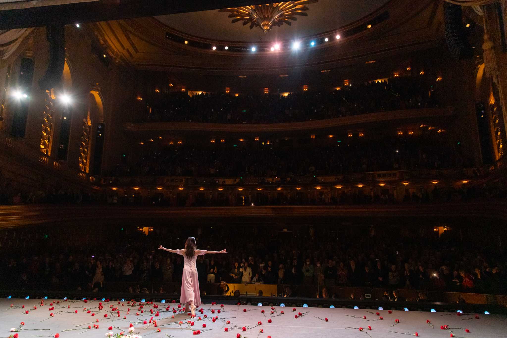 San Francisco Ballet fans say goodbye to ballerina Yuan Yuan Tan