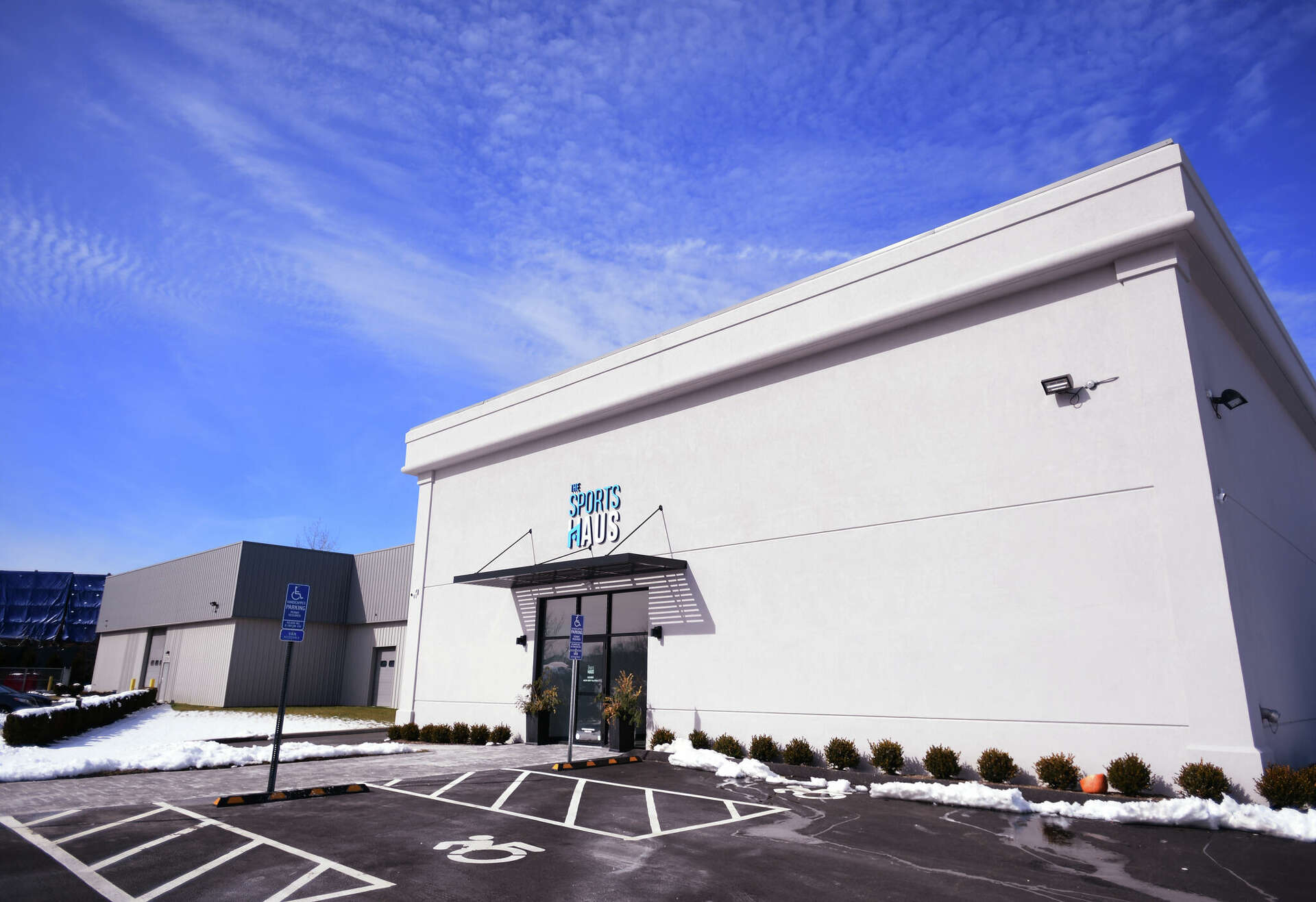SoNo's The Sports Haus is 1st U.S. indoor padel, pickleball facility