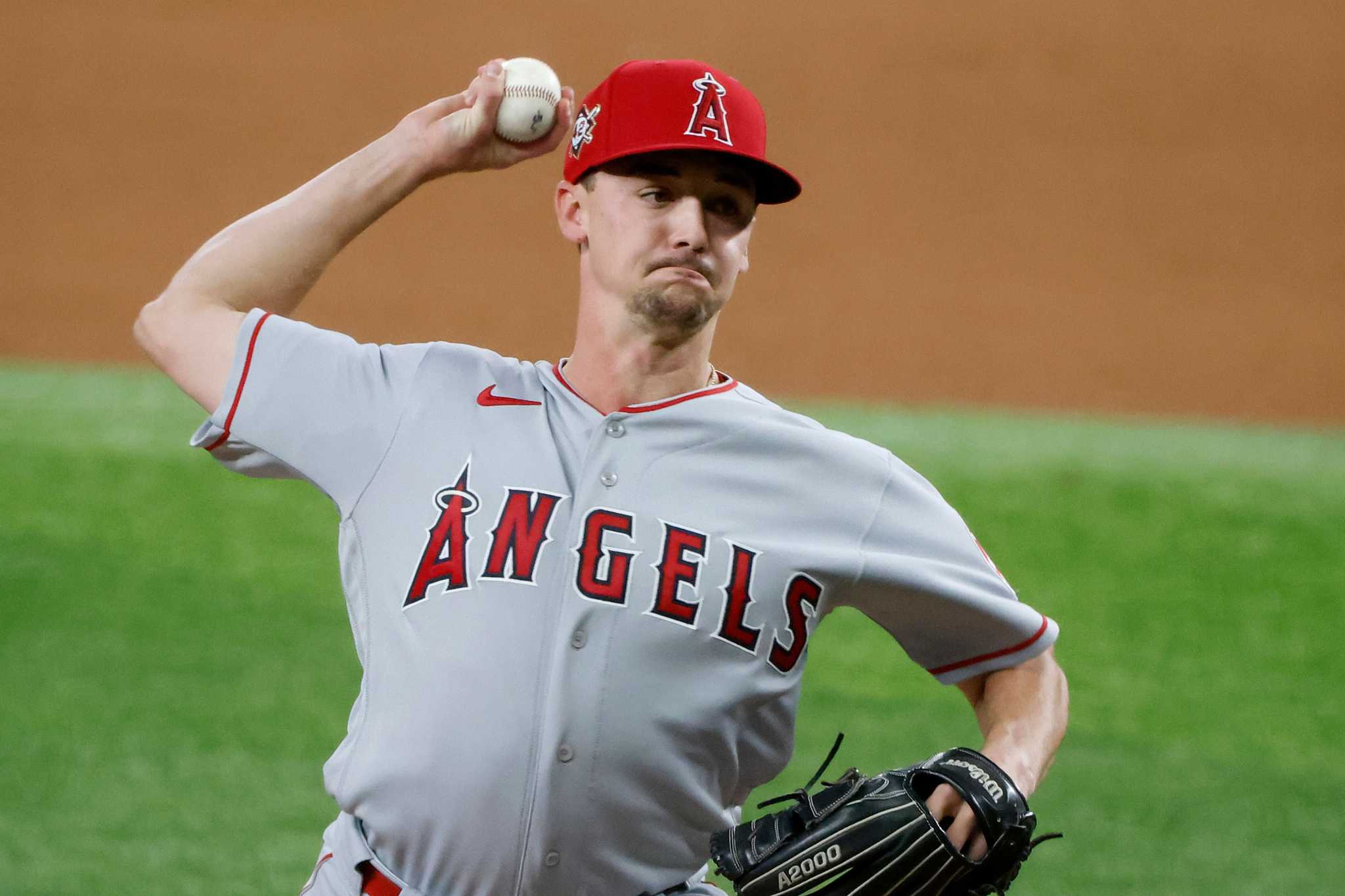 Newly signed Giants reliever Austin Warren could give 2nd-half boost