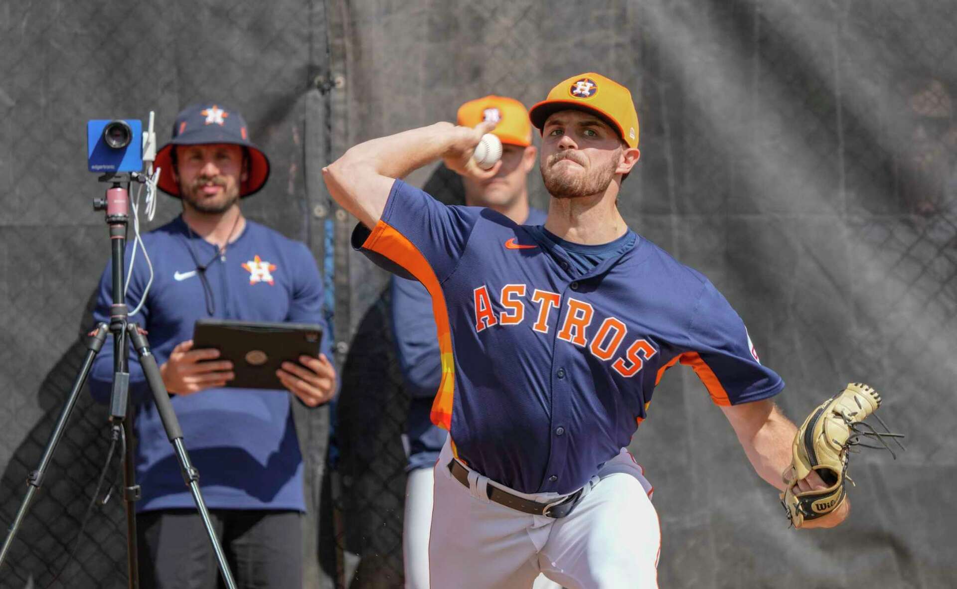 Astros' Spencer Arrighetti learning from idol Justin Verlander