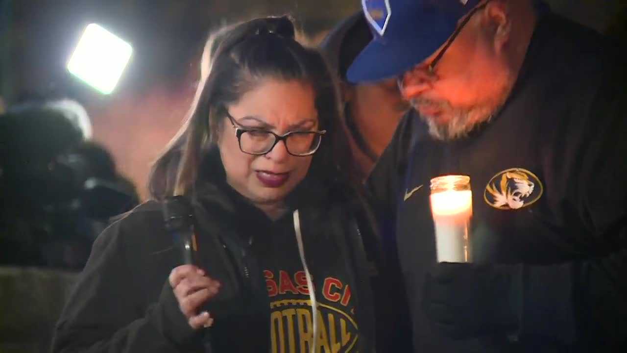 ‘She loved everybody’: Friends remember beloved radio DJ killed in ...