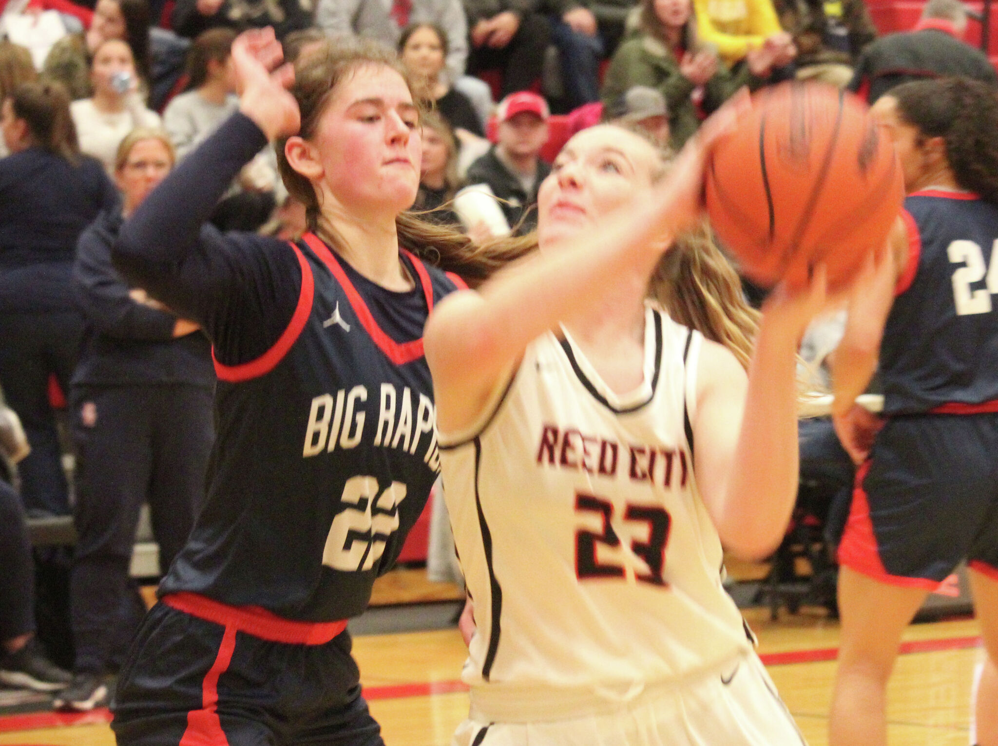 Calvin College softball commit scores 20 points