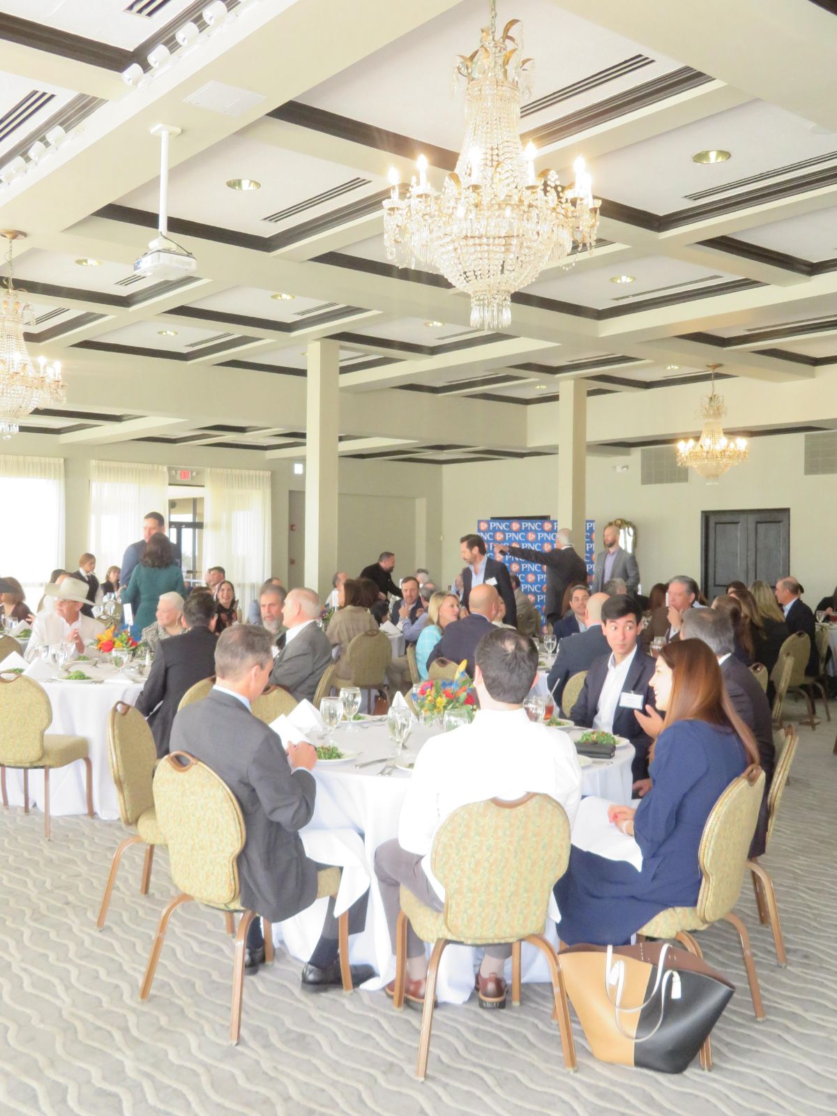 Laredo PNC hosts expert on US economy expectations for 2024