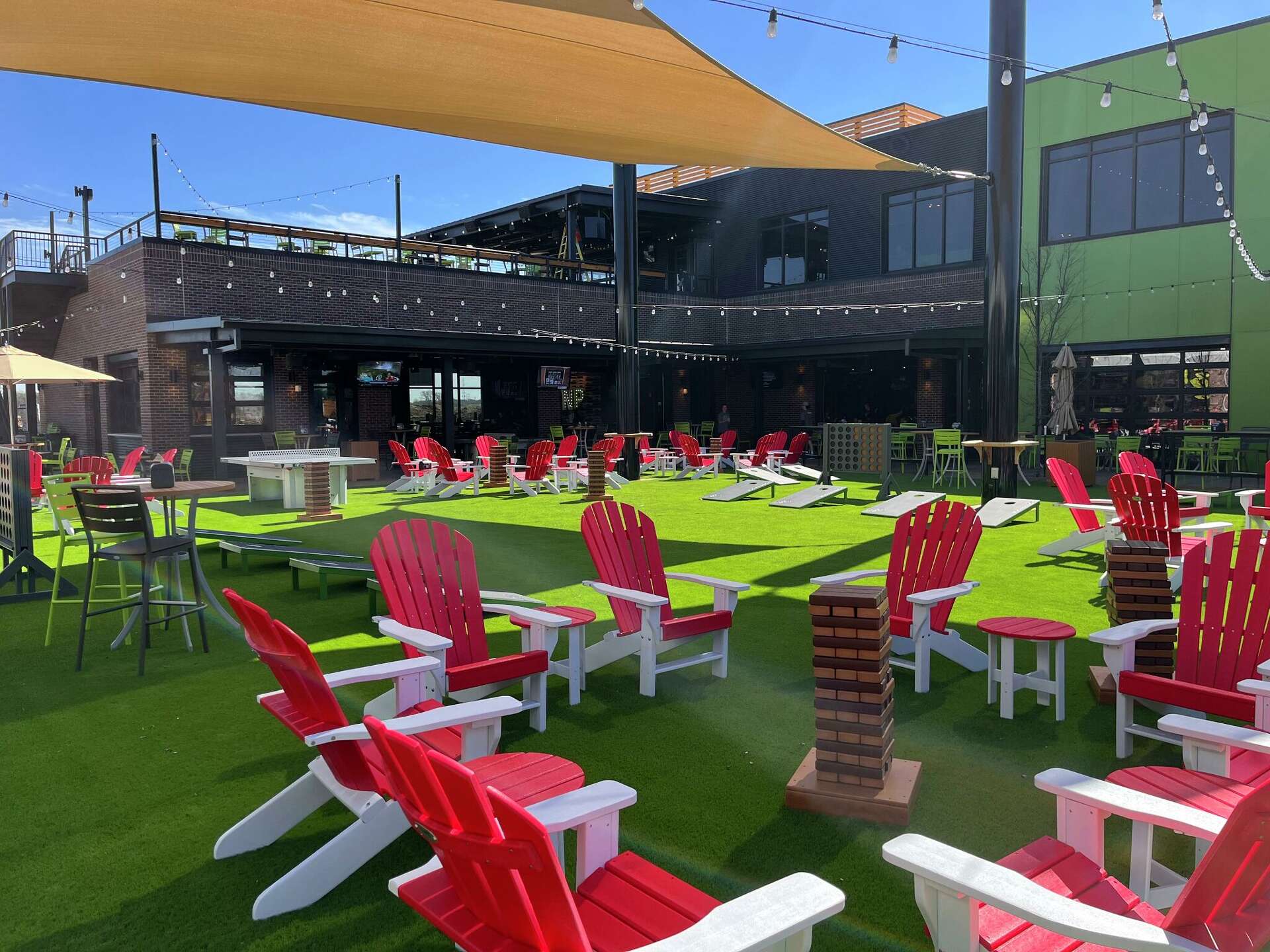 Travis Kelce, Patrick Mahomes-backed pickleball venue hits Houston