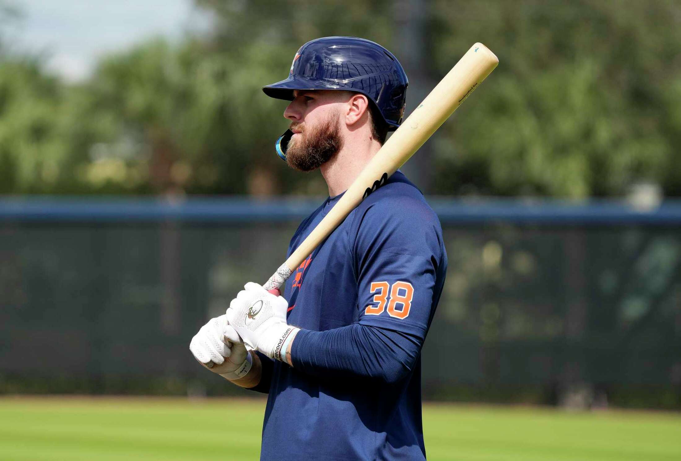 Houston Astros: Trey Cabbage among five optioned to minors