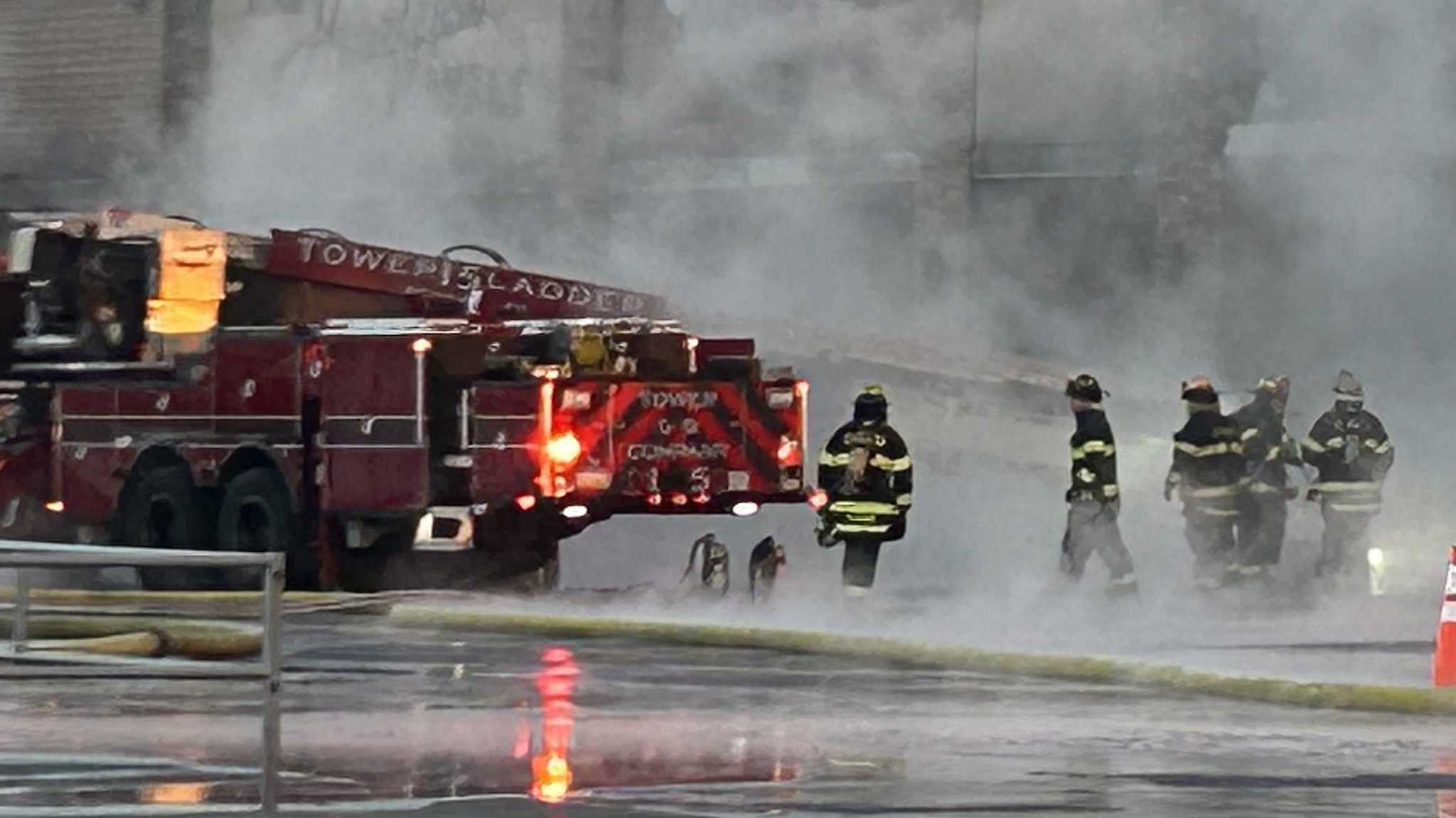 Pennsylvania donut shop closes early to feed firefighters battling ...