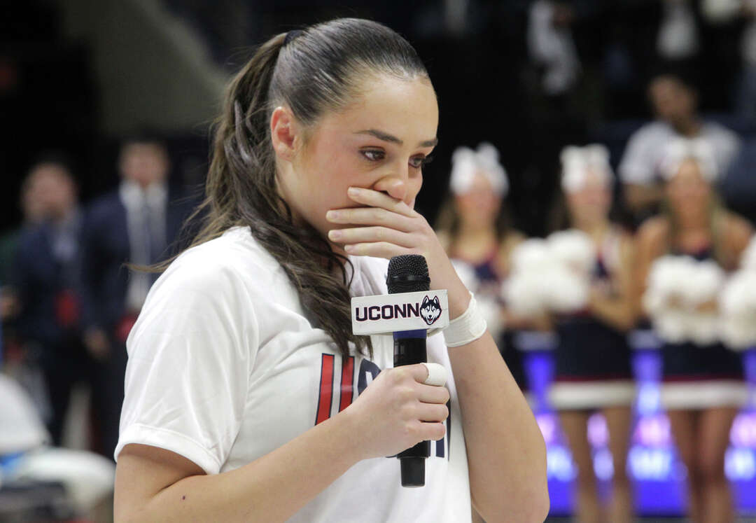How Nika Mühl channeled her emotions and became a UConn great