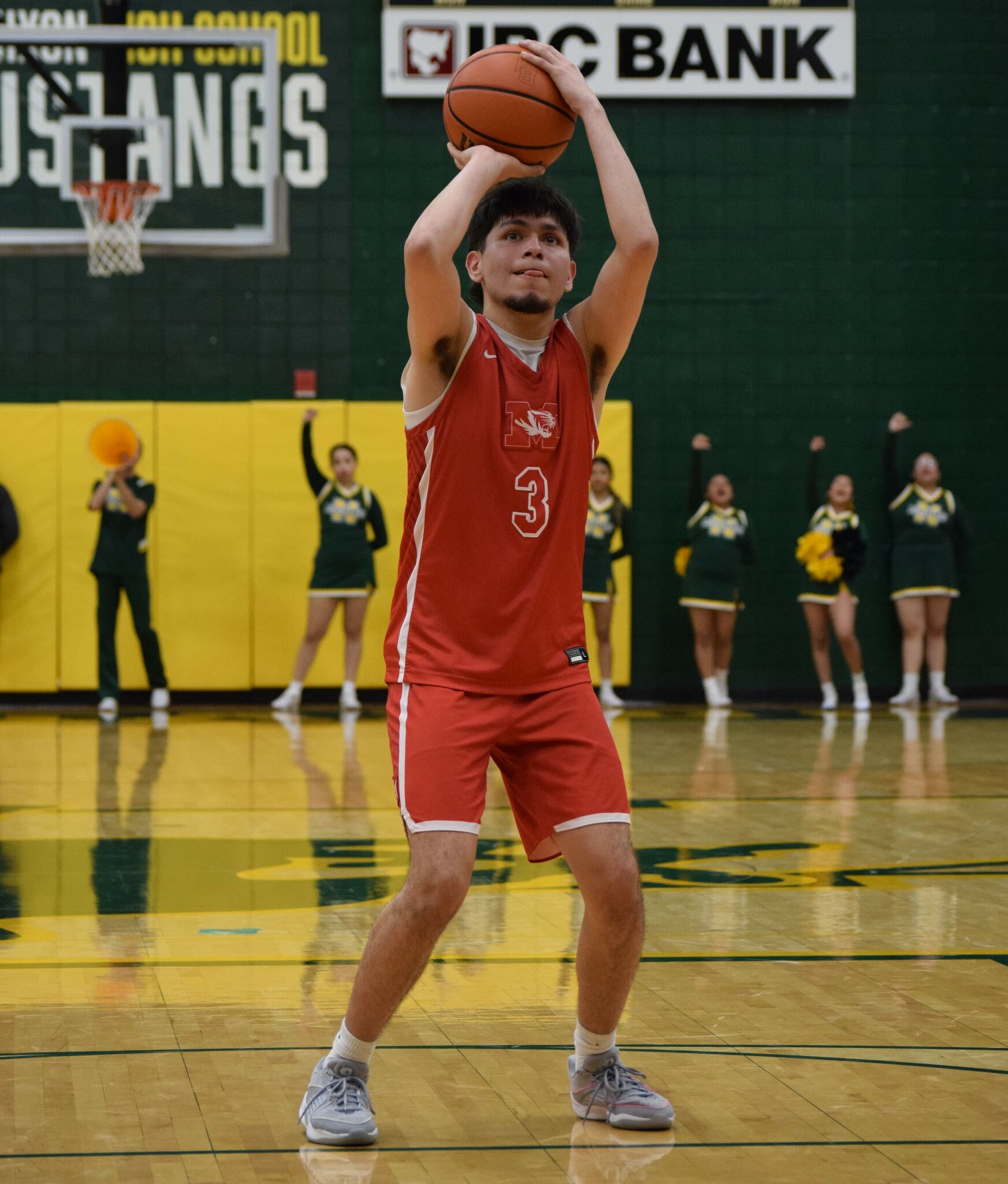 Laredo Martin defeats Nixon second time in one week