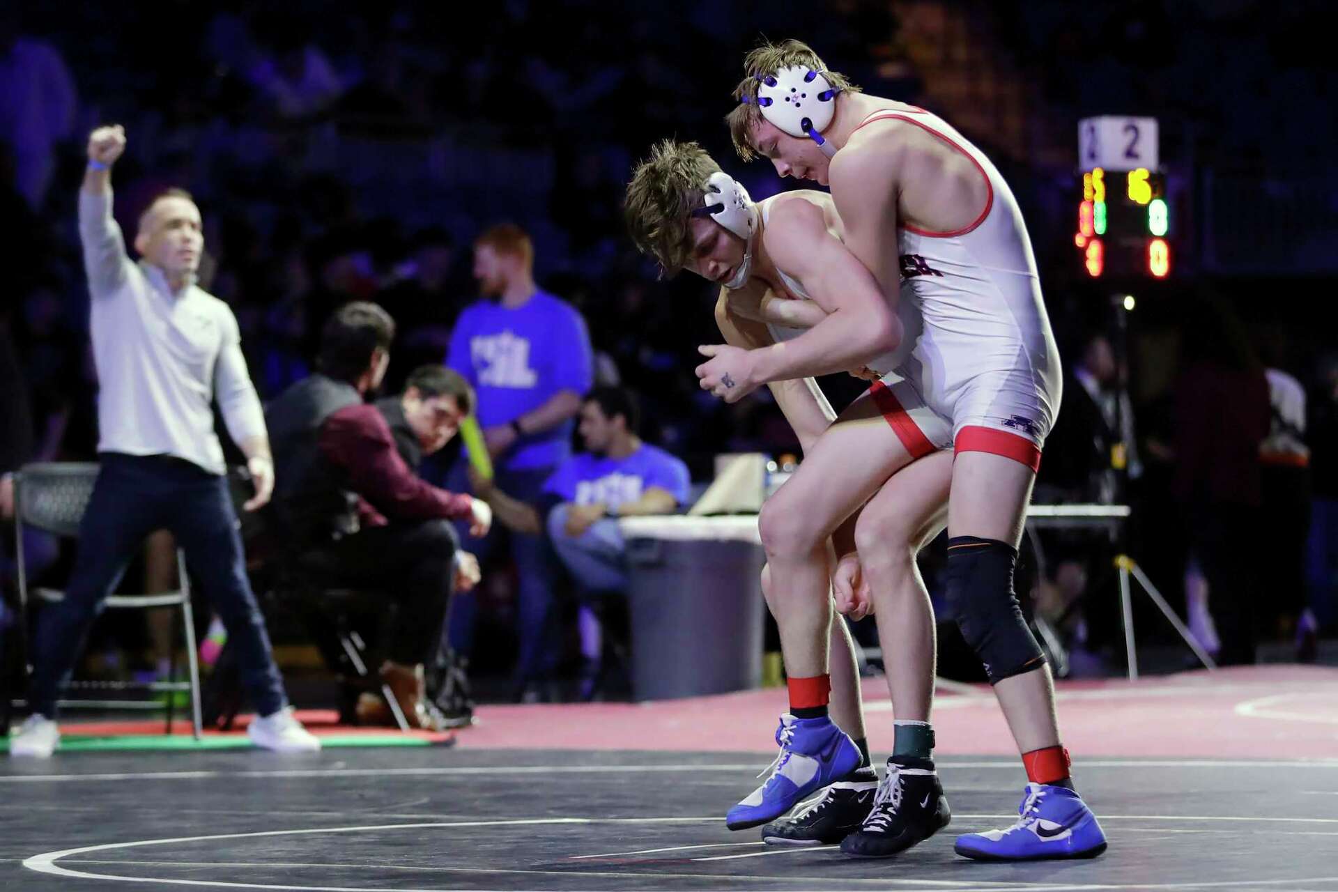 UIL state wrestling: Houston area wins 9 championships