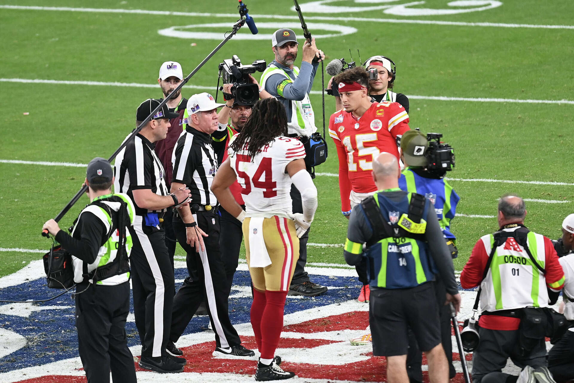 New mic'd up Super Bowl footage makes 49ers' decision look even worse