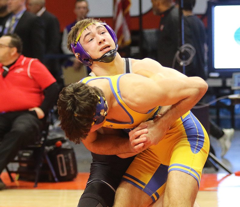 Wrestling state championship 'super cool' for CM's Griffin