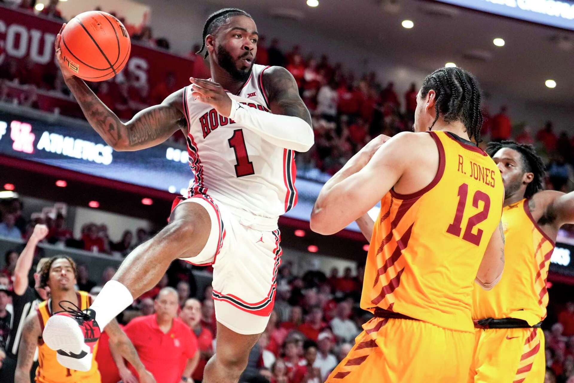 UH basketball: Jamal Shead named All-America by Associated Press