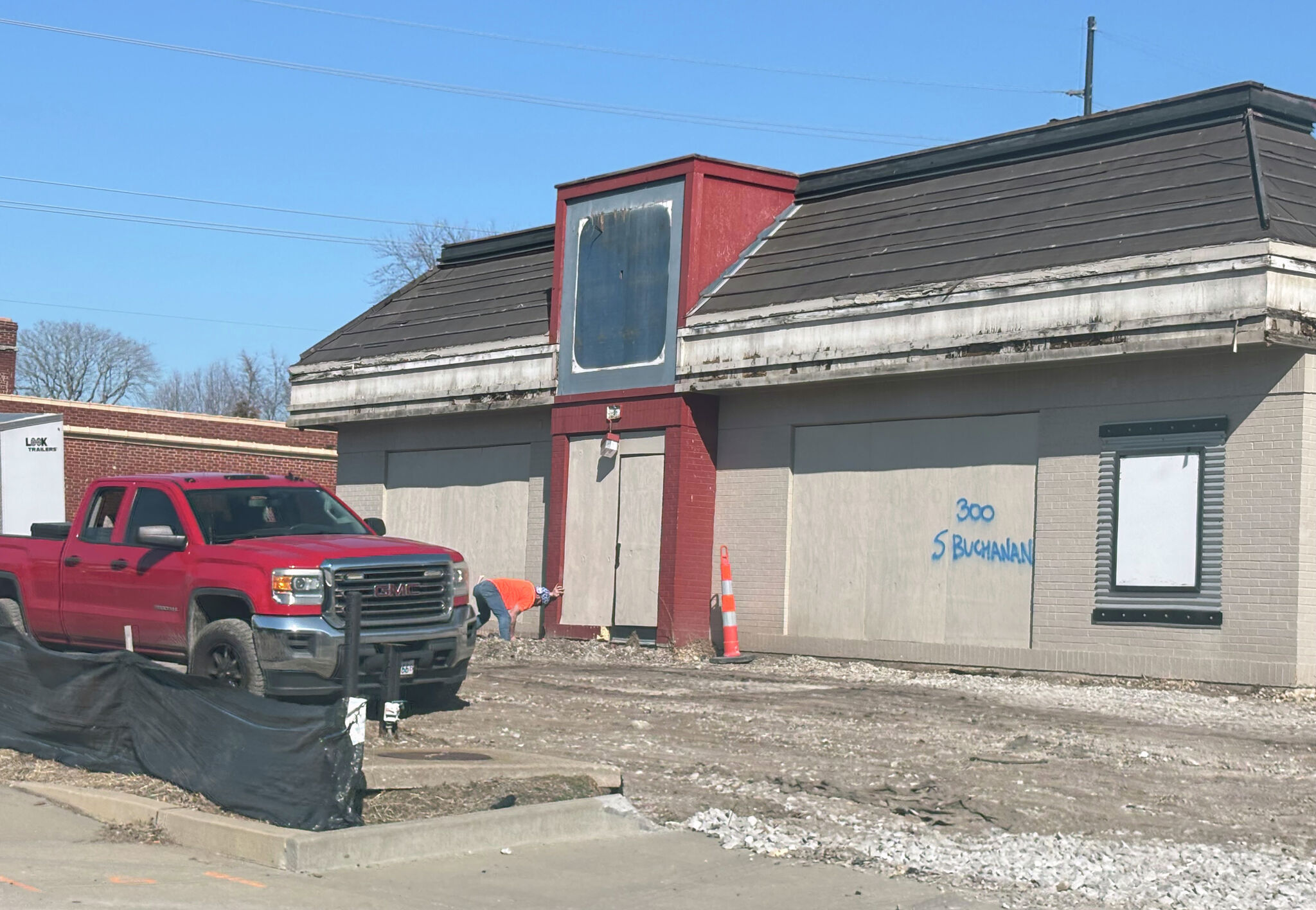 Construction underway for drive-through bank in Edwardsville