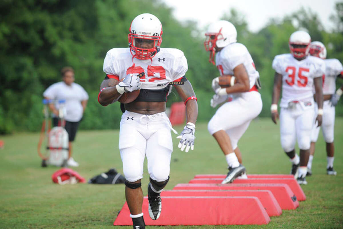 Lamar football practices as countdown continues