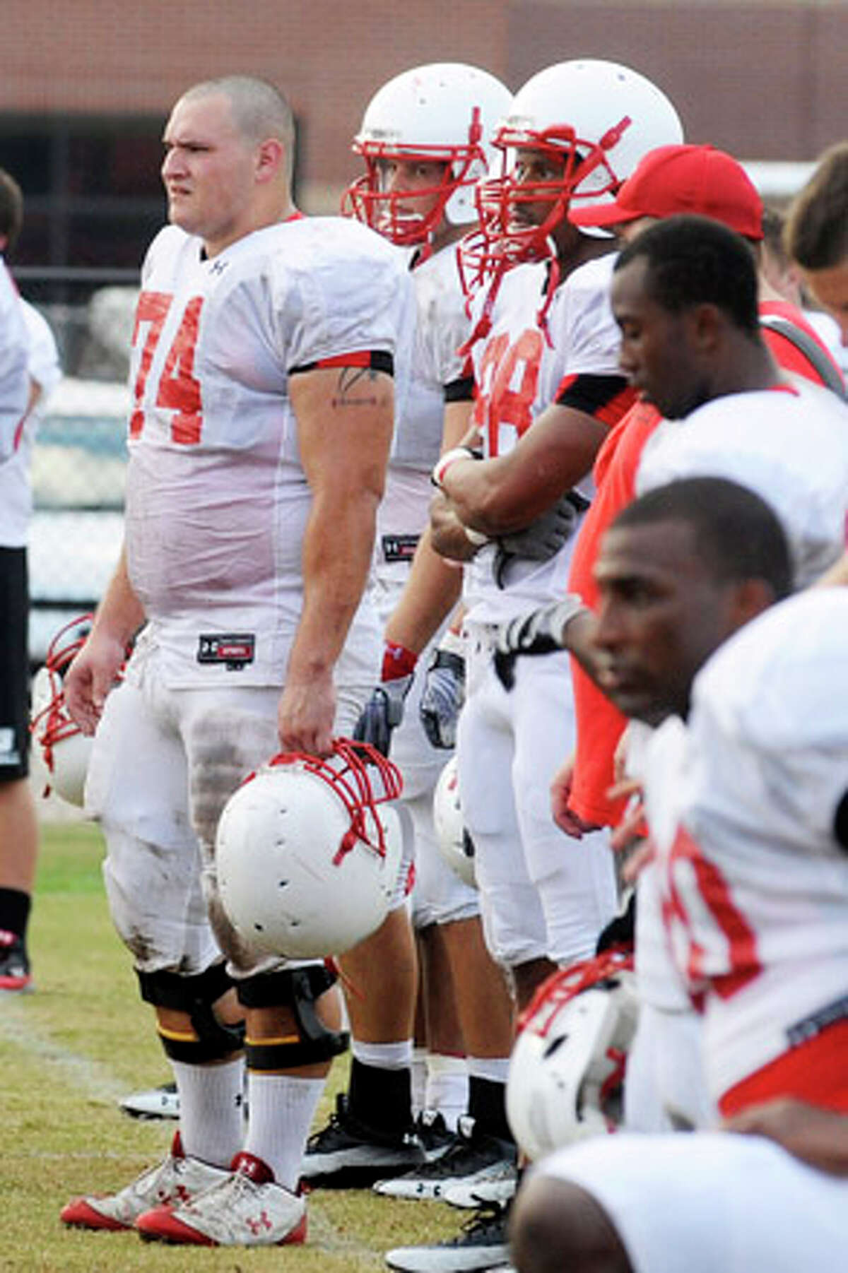 Lamar football practices as countdown continues