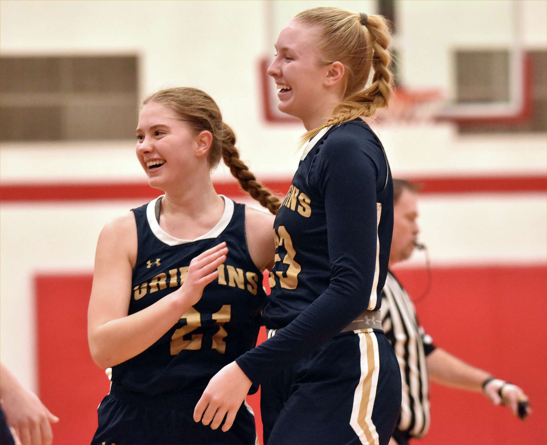 McGivney knocks out West Central, plays Okawville for title