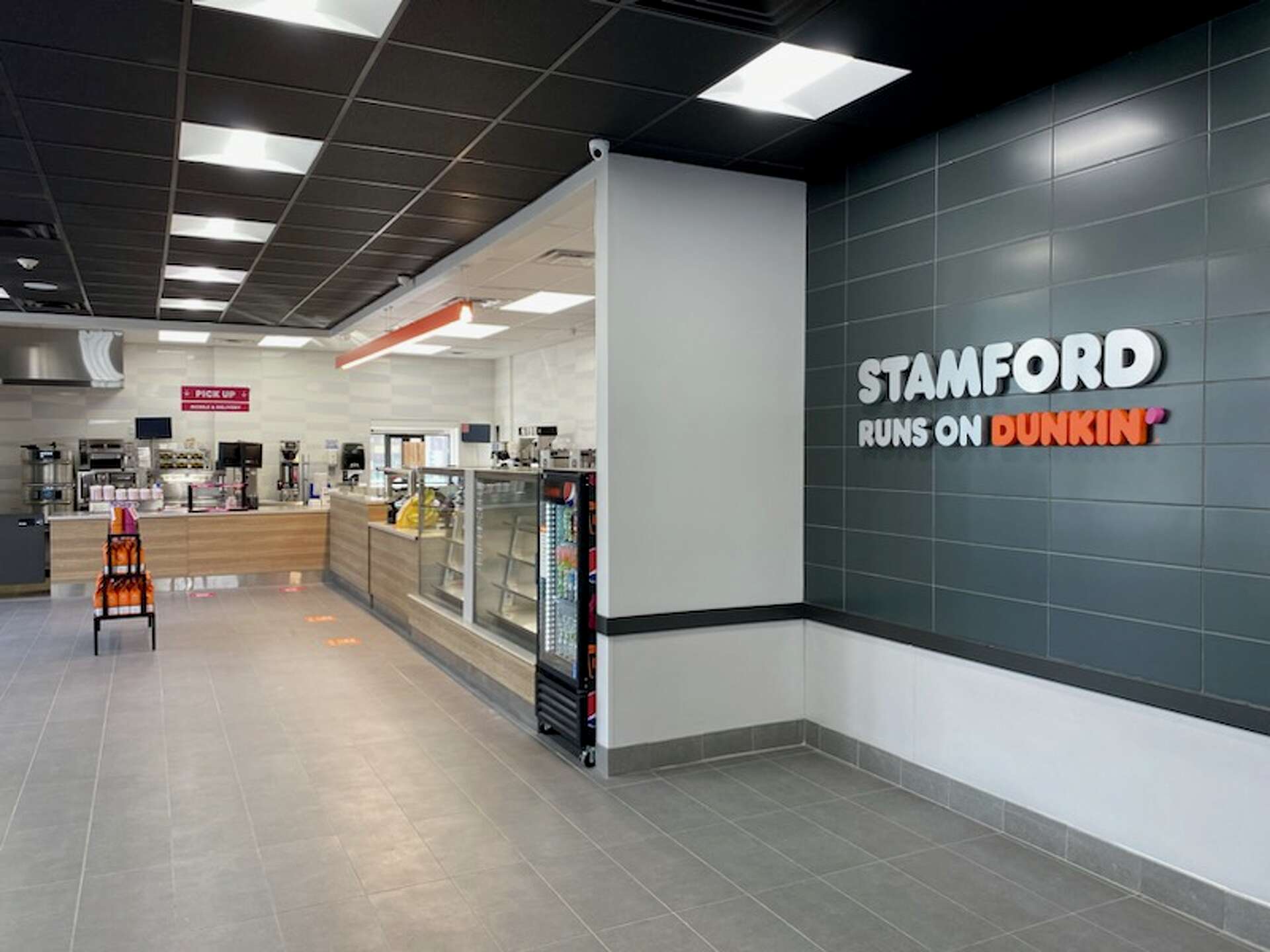 ‘American dream:’ Family-owned business opens new Dunkin’ store in Sta