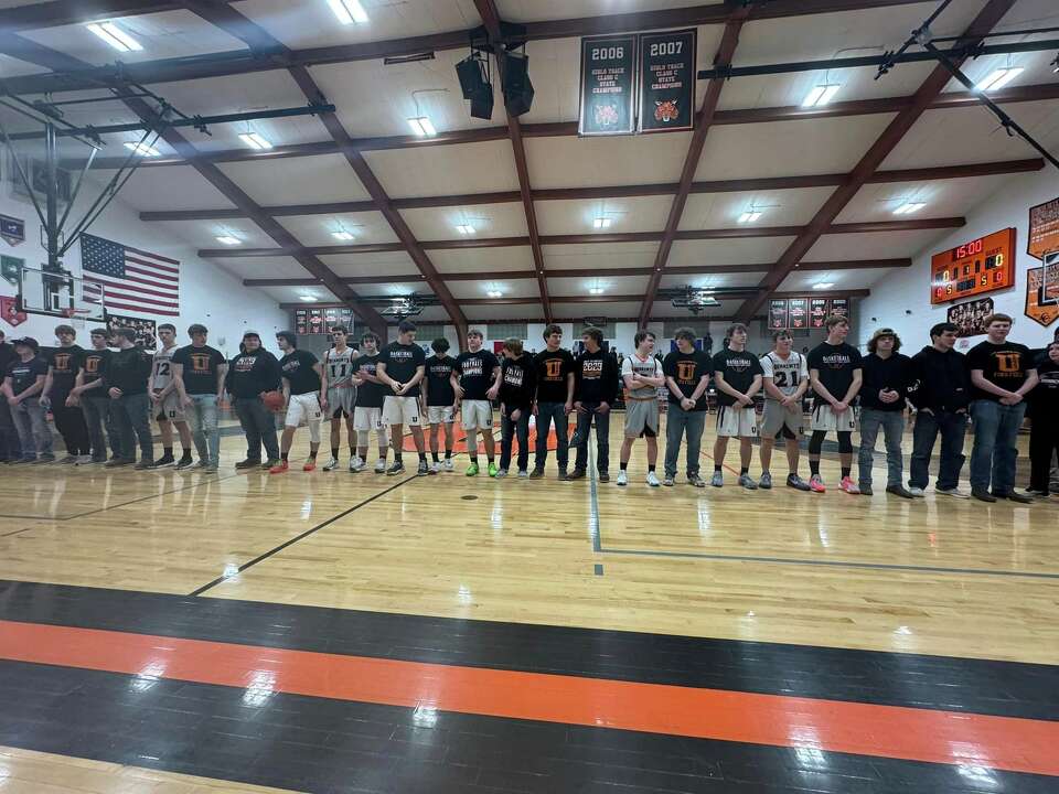 Ubly schools honor 2023 football championship with banner raising