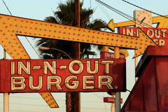 How In-N-Out revolutionized the drive-thru in California and beyond