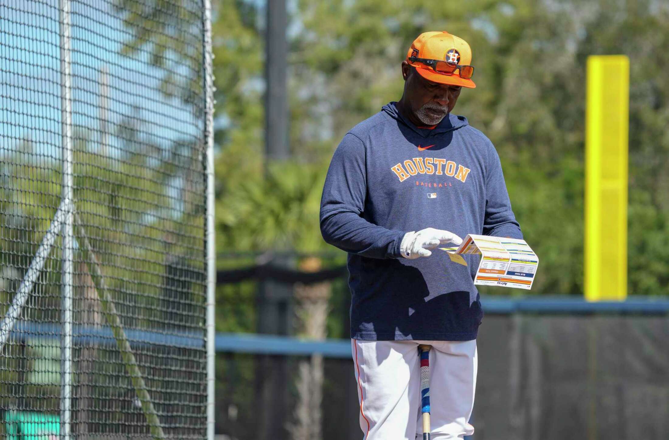 Houston Astros pursue aggression on bases; Dave Clark can help