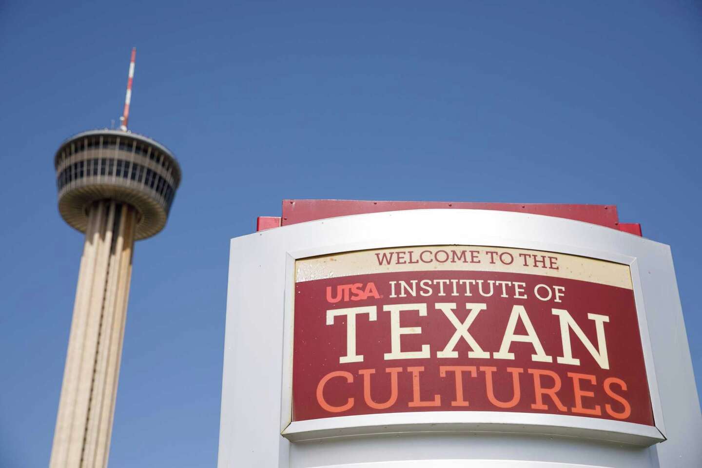 Institute of Texan Cultures demolition boosts path for new Spurs arena