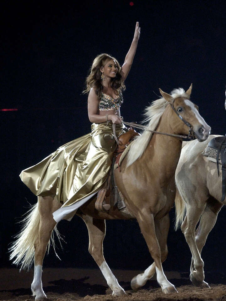 8 of the best RodeoHouston performers of all time