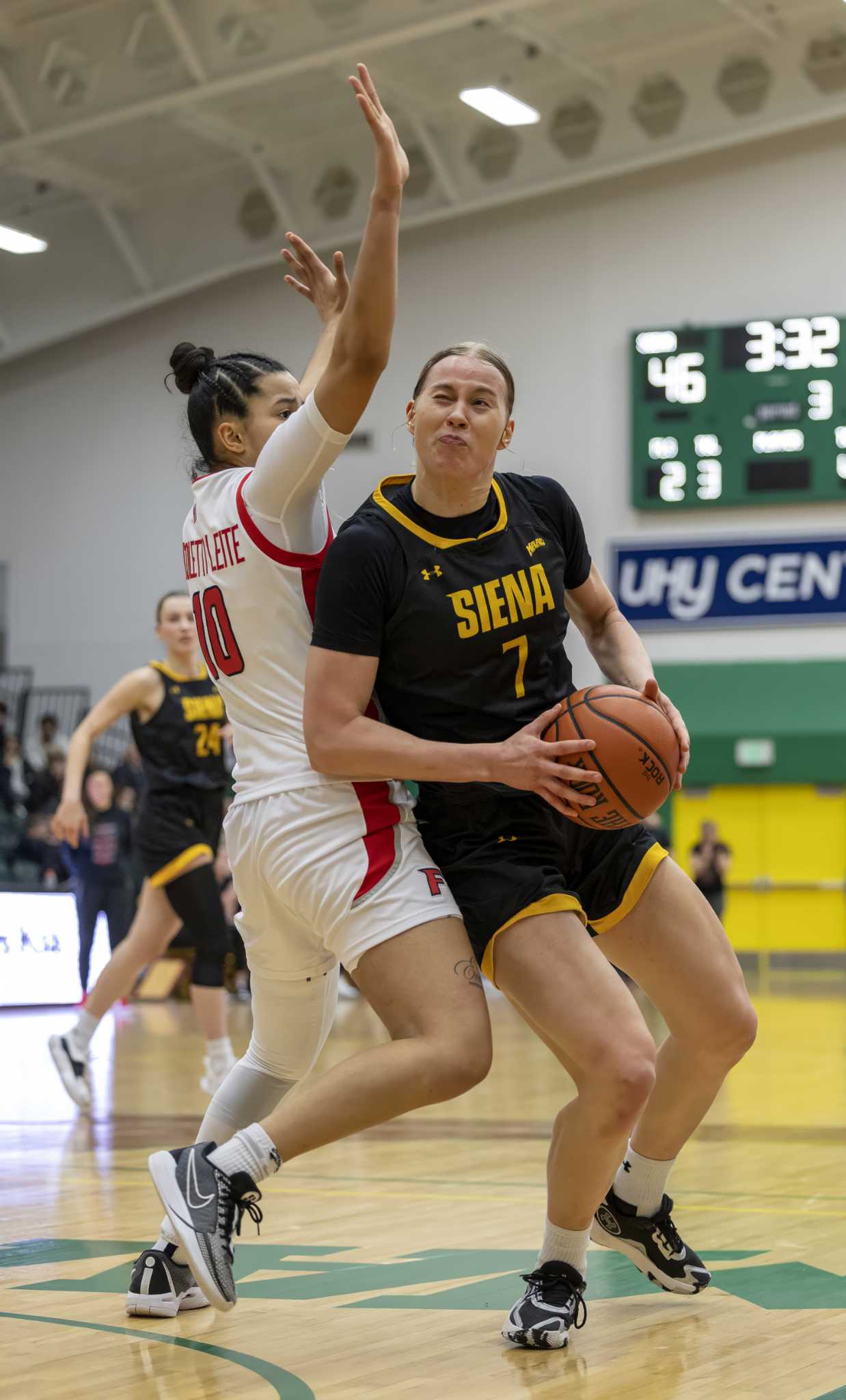 Siena women can't end Fairfield winning streak