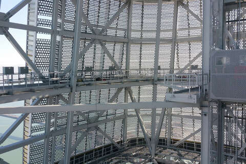 Inside the Salesforce Tower's 62nd floor