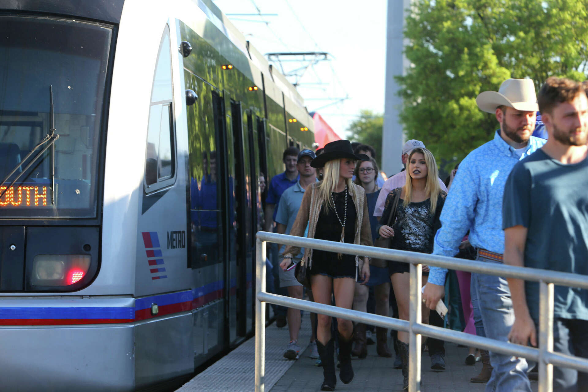 Houston Rodeo 2024: Where to park, how to get there