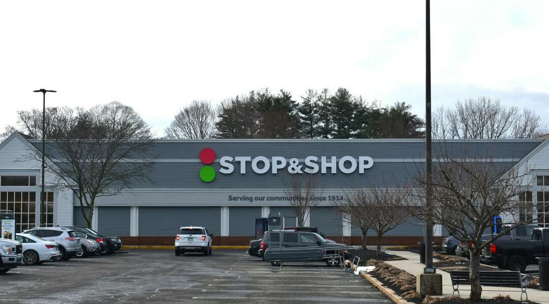 Stop & Shop stores across CT have massive new warehouse to supply them