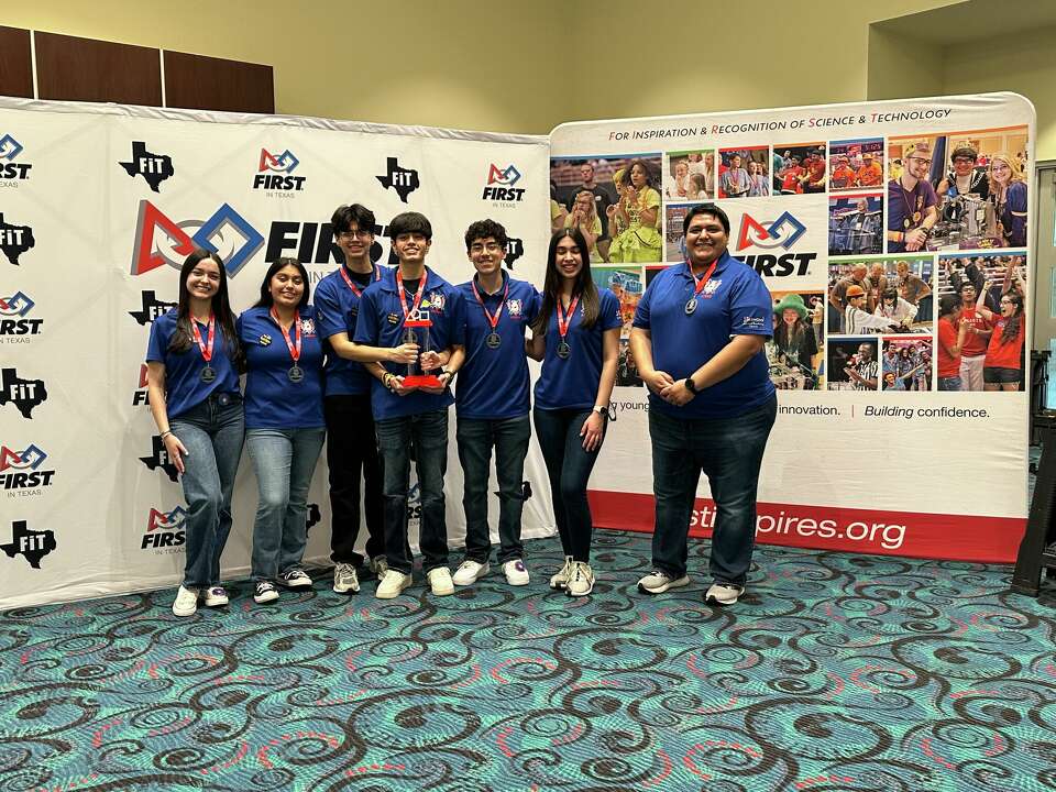 Laredo Harmony School of Excellence wins regional robotics title