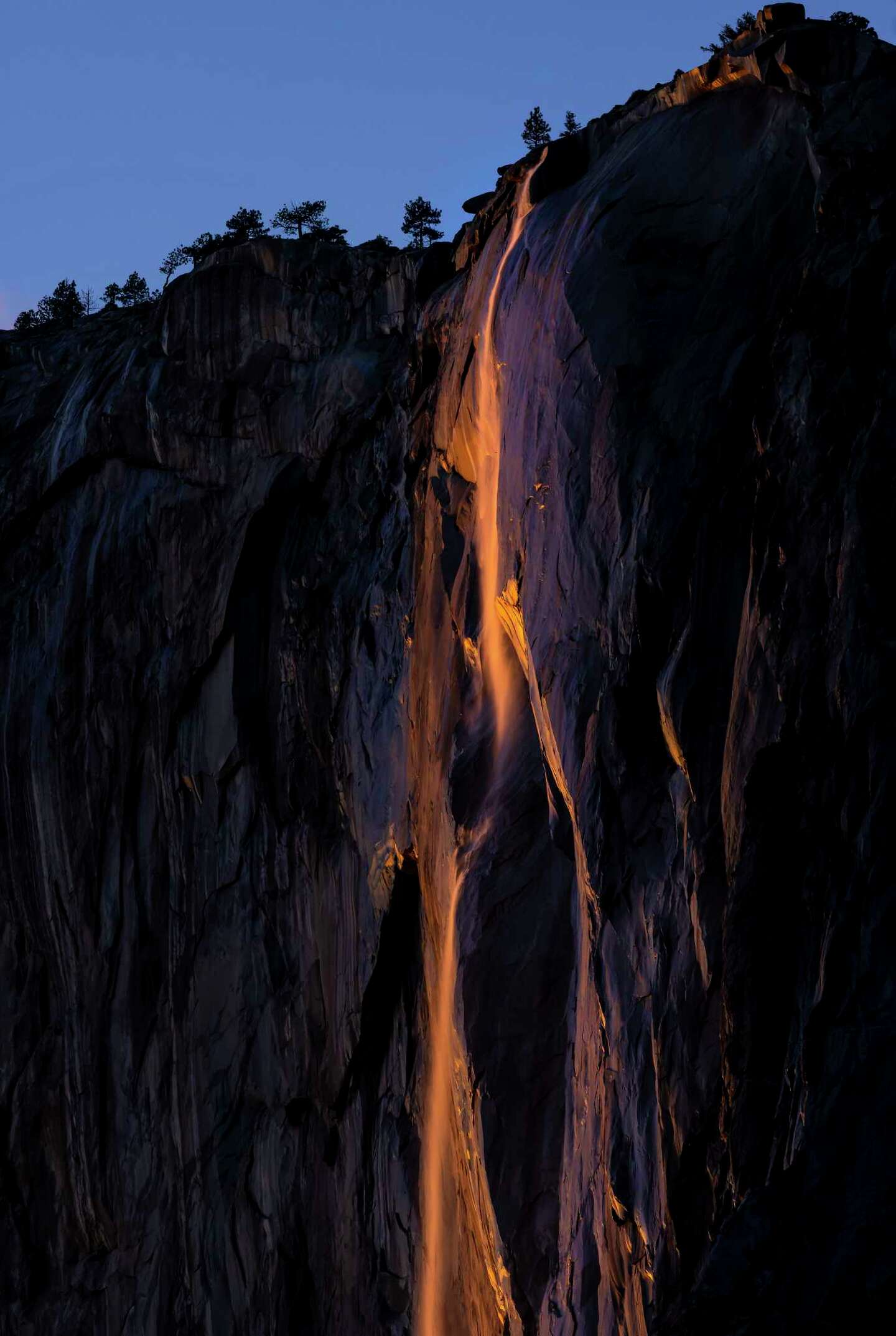 How a Chronicle photographer got stunning Yosemite firefall images