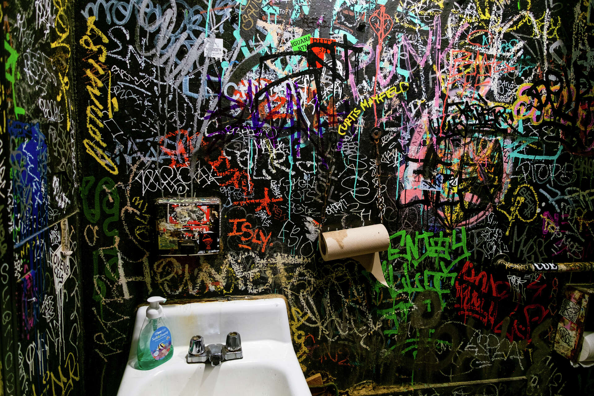 SFGATE Best of Bay Area: Best Dive Bar Bathroom