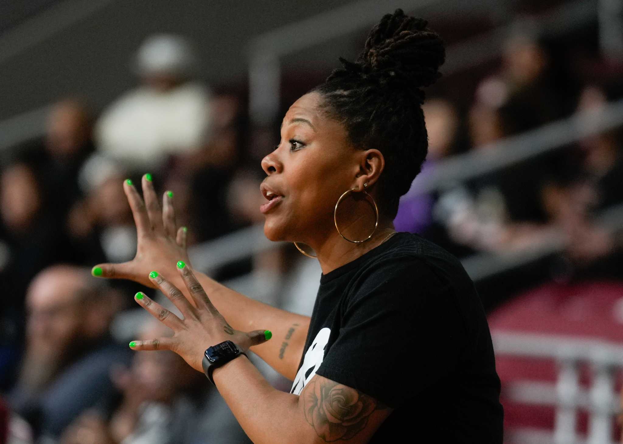 Hightower Hurricanes girls basketball playing for state title