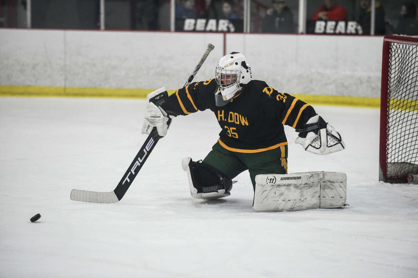 Chemics edge Chargers in closing seconds