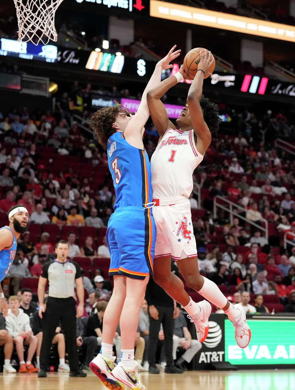 Houston Rockets' home winning streak ends against OKC Thunder