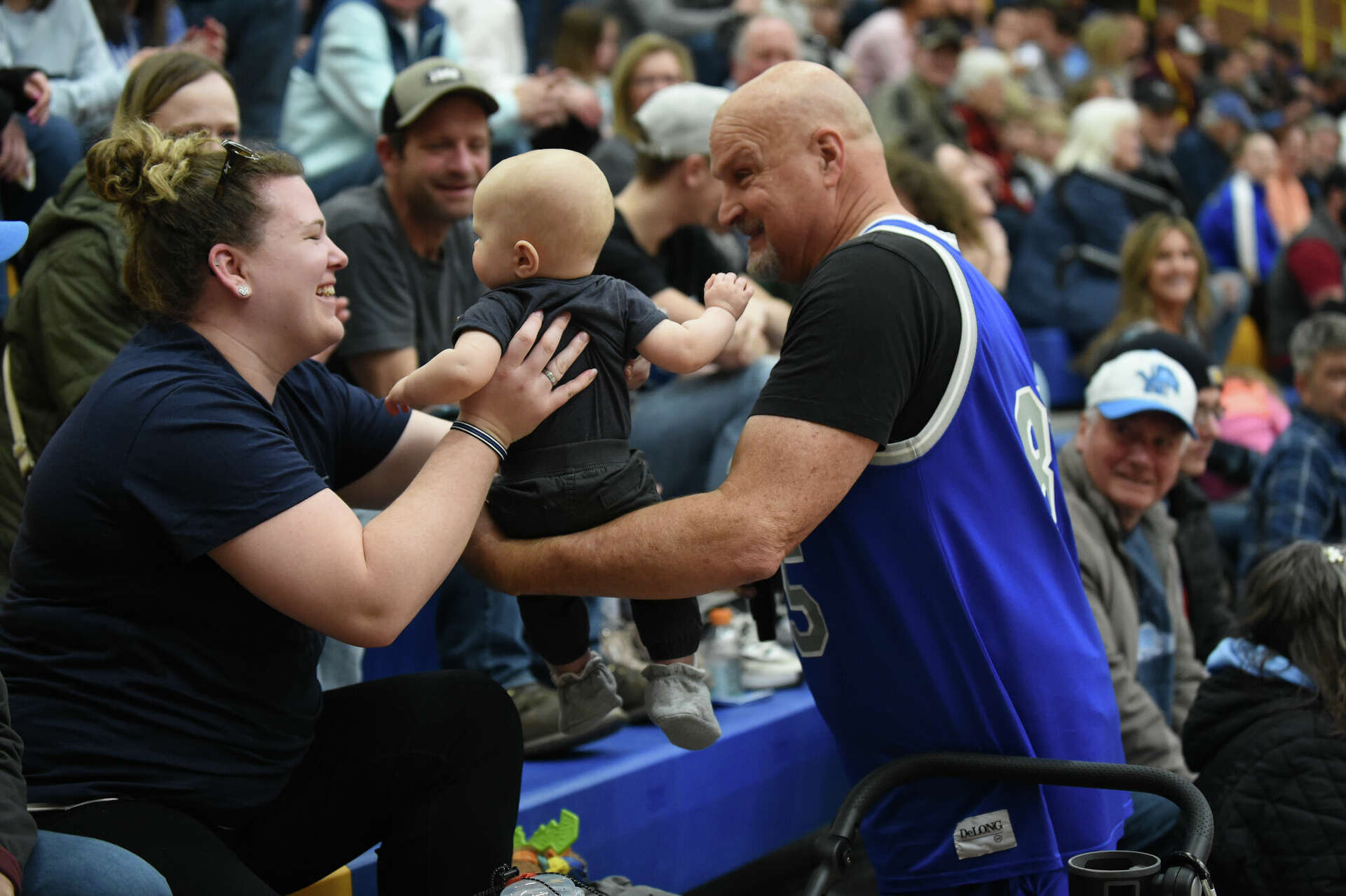 Former Lions players coming to Gladwin April 6 for a fundraiser