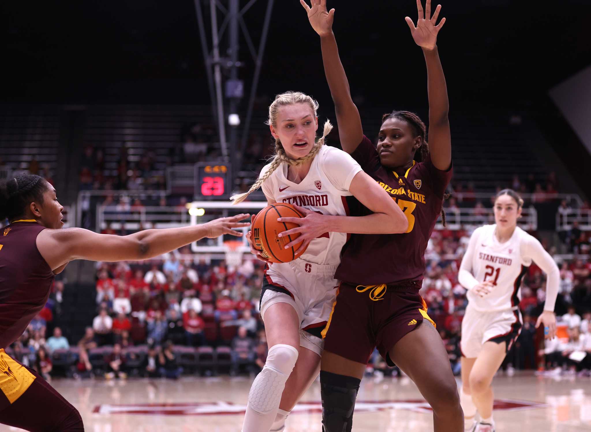 Heavy reliance on Cameron Brink reveals weak link for Stanford women