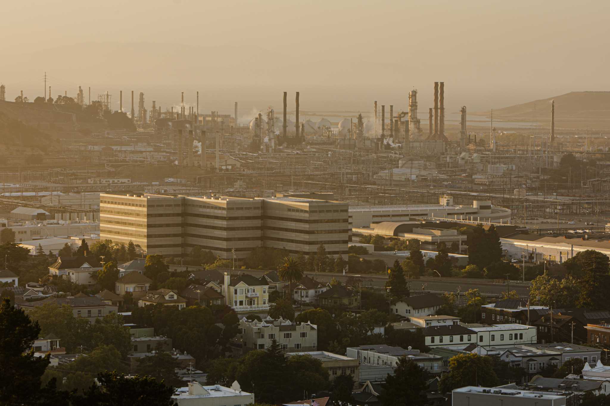 How California screens for polluted communities is flawed, study says
